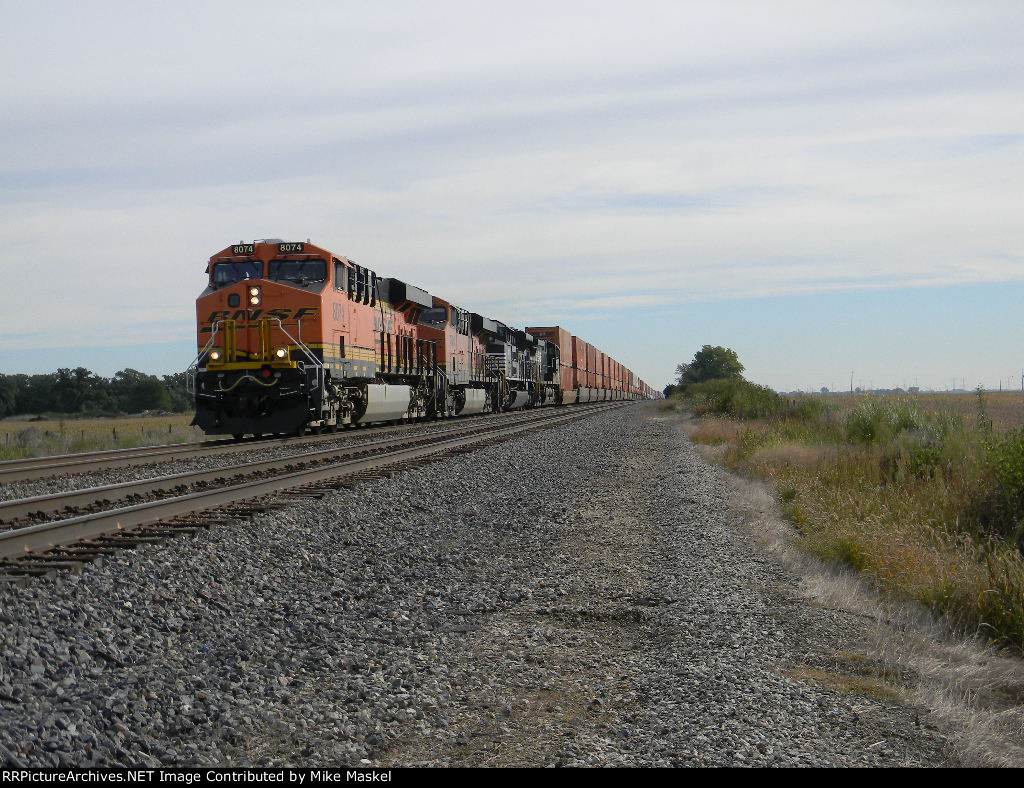 BNSF 8074